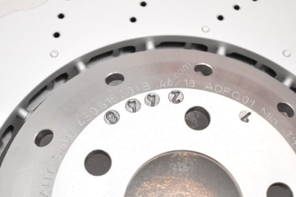 Audi Rs4 RS5 R8 Front Brembo 8Pot 365x34mm Wave brake discs Black